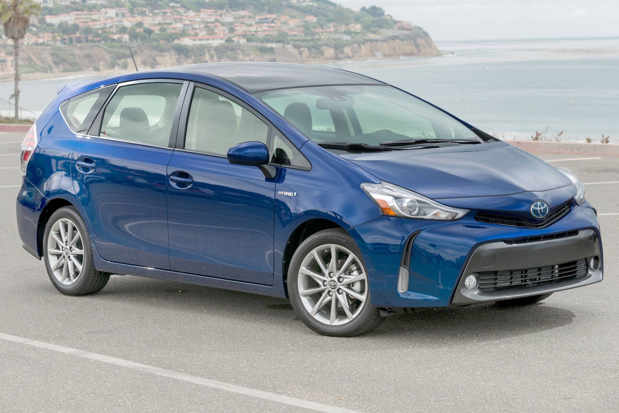 2017 Toyota Prius V Specs, Prices, VINs & Recalls - AutoDetective 2017 Toyota Prius V Specs, Prices, VINs & Recalls - AutoDetective